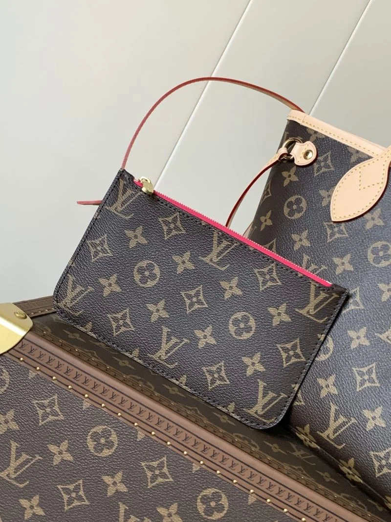 Exact replica Louis Vuitton Shopping Bags