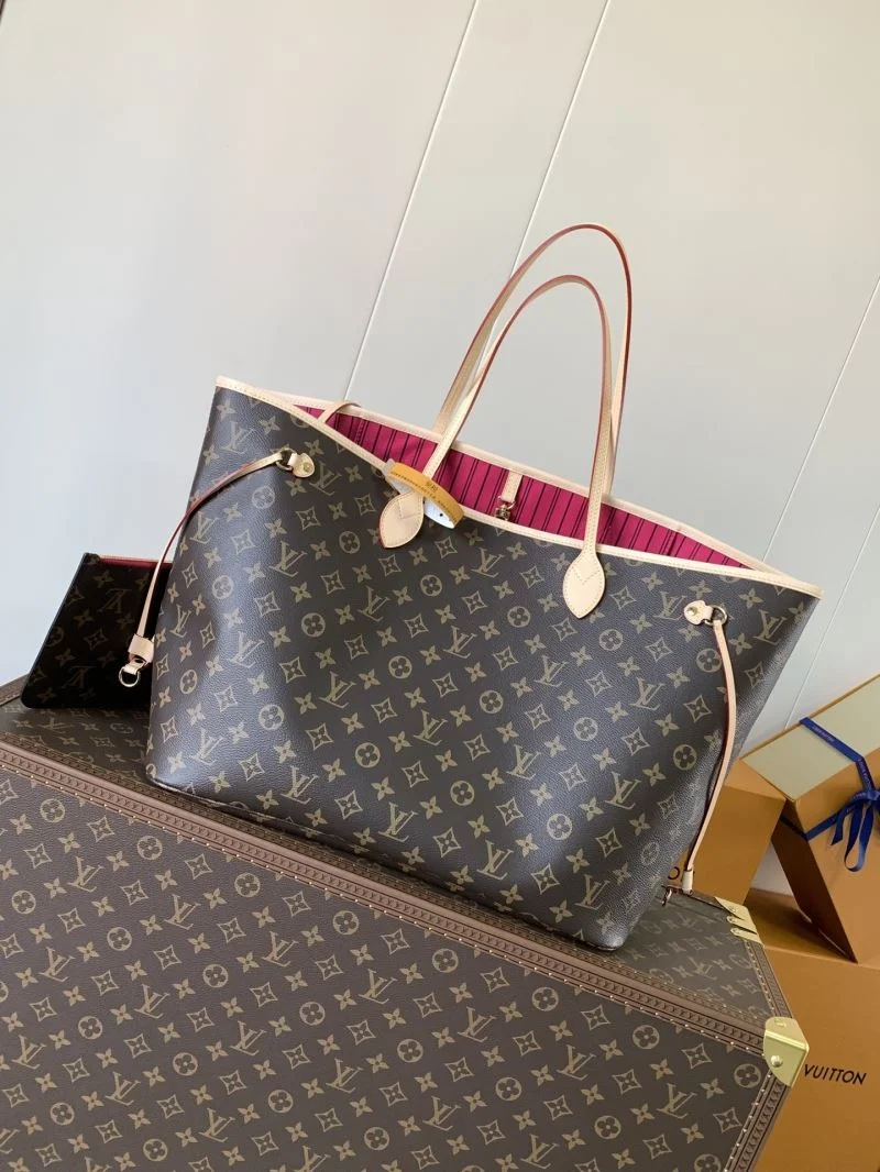 Louis Vuitton Shopping Bags