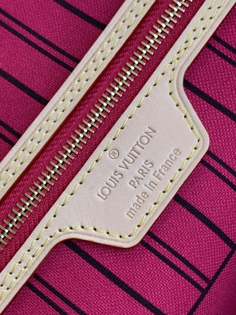 Mirror quality Louis Vuitton Shopping Bags