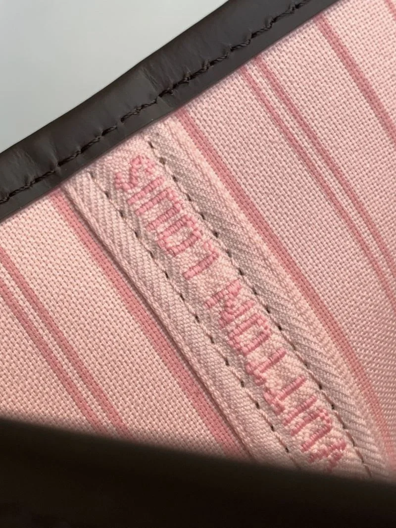Factory-made Louis Vuitton Shopping Bags