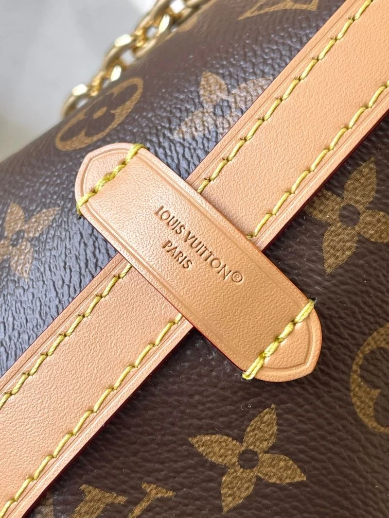 Bargain Louis Vuitton Shopping Bags