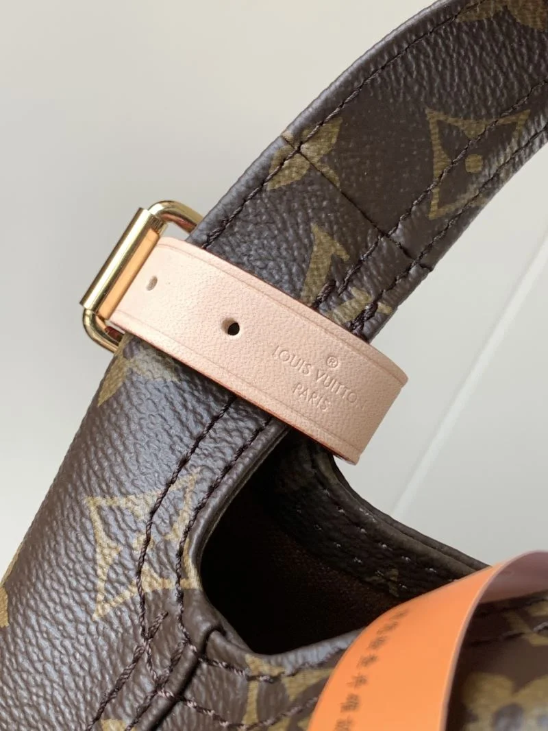 Perfect replica Louis Vuitton Shopping Bags