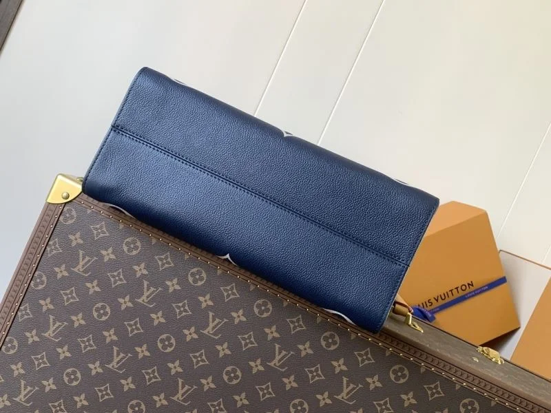 Exact replica Louis Vuitton Shopping Bags