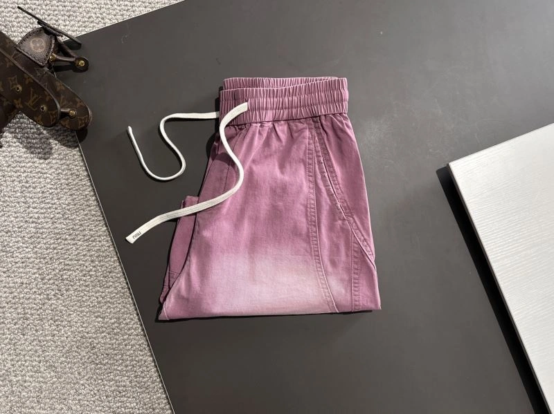 Official Louis Vuitton Short Pants