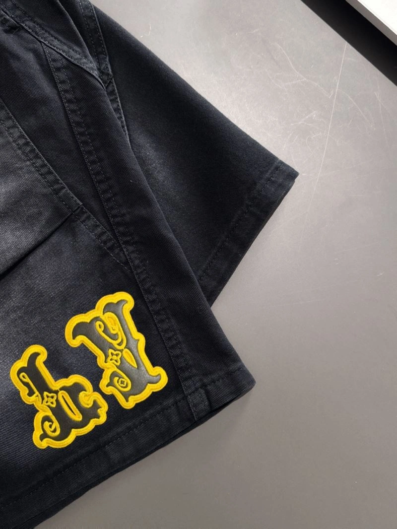 Top match Louis Vuitton Short Pants