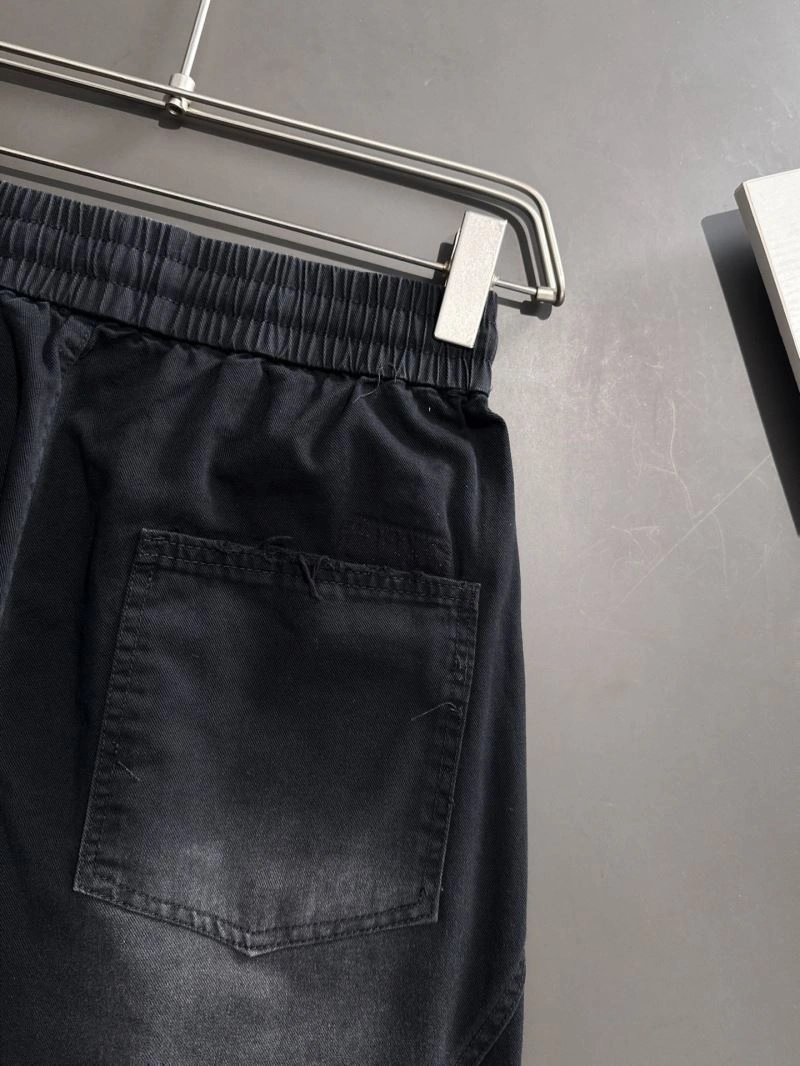 Top match Louis Vuitton Short Pants