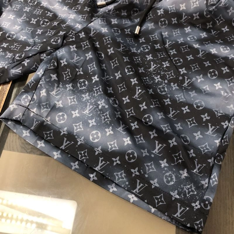 Official Louis Vuitton Short Pants