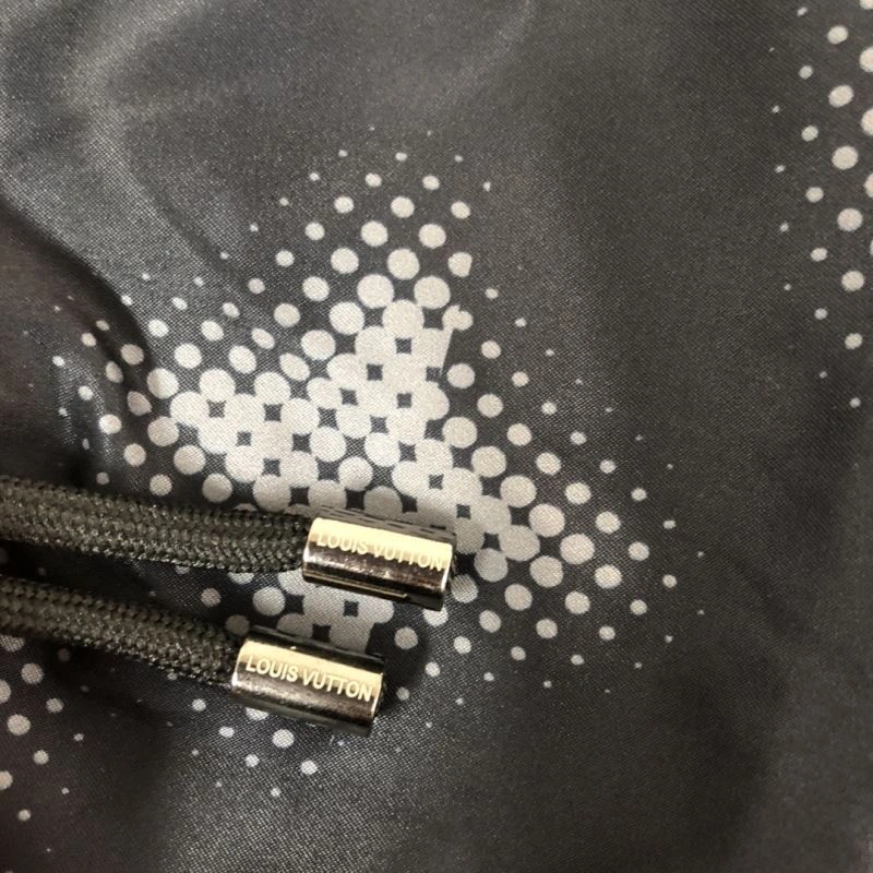 Inexpensive Louis Vuitton Short Pants