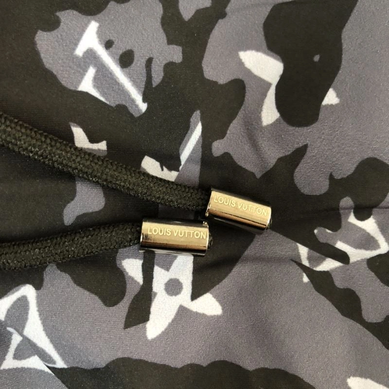Indistinguishable Louis Vuitton Short Pants