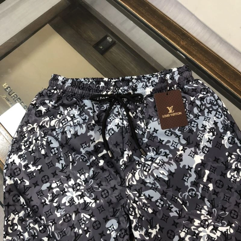 Inexpensive Louis Vuitton Short Pants