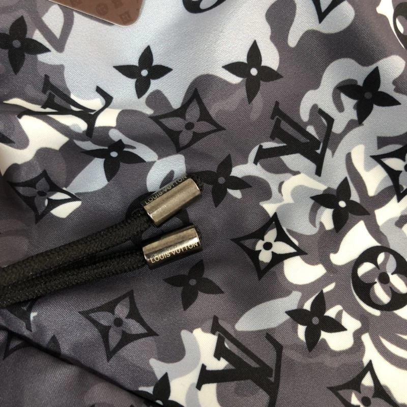 Inexpensive Louis Vuitton Short Pants