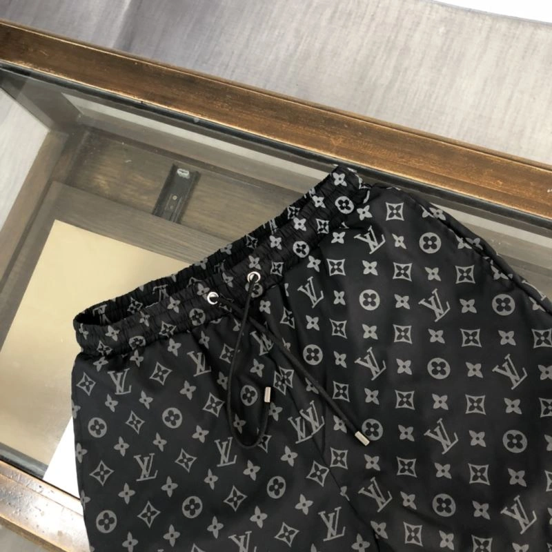Bargain Louis Vuitton Short Pants