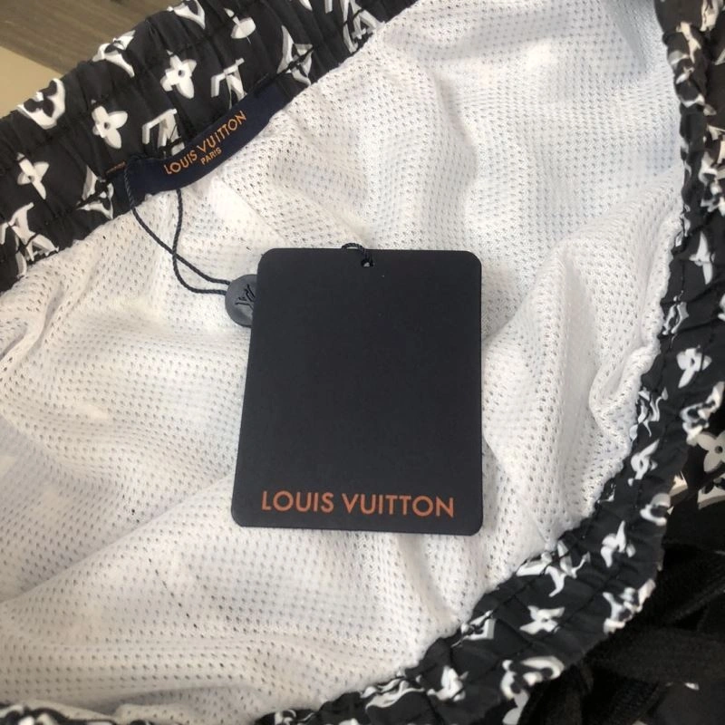 Cut-rate Louis Vuitton Short Pants