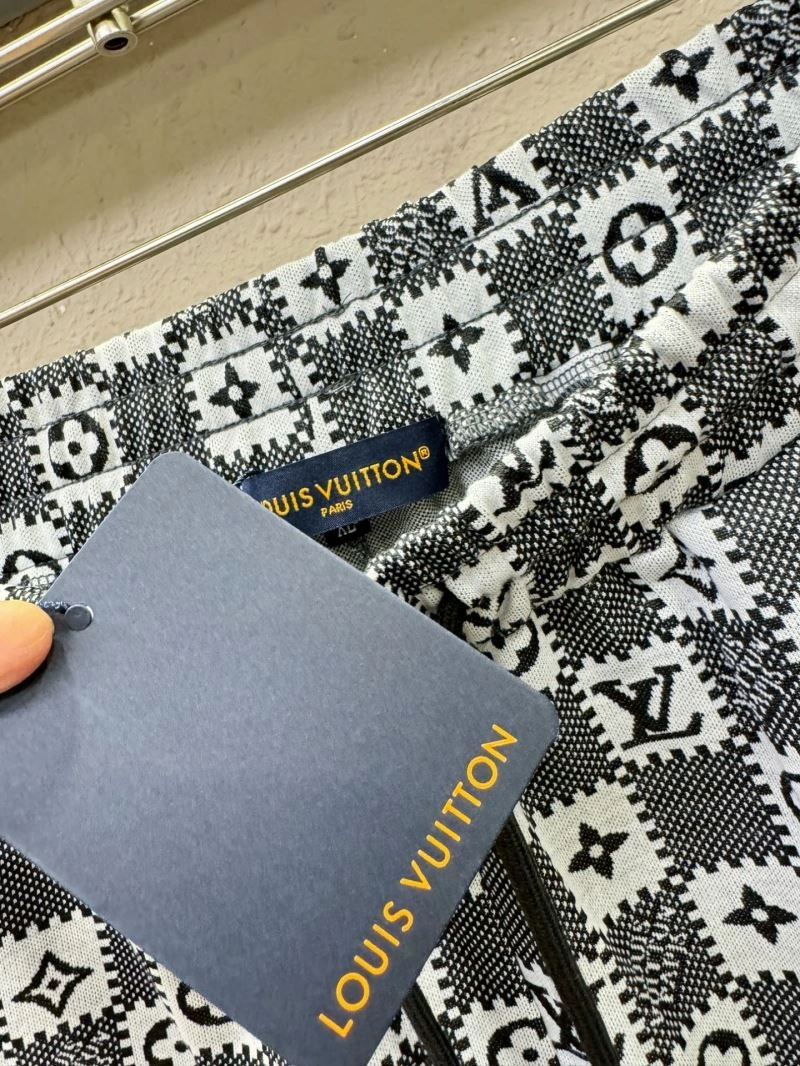 Bargain Louis Vuitton Short Pants