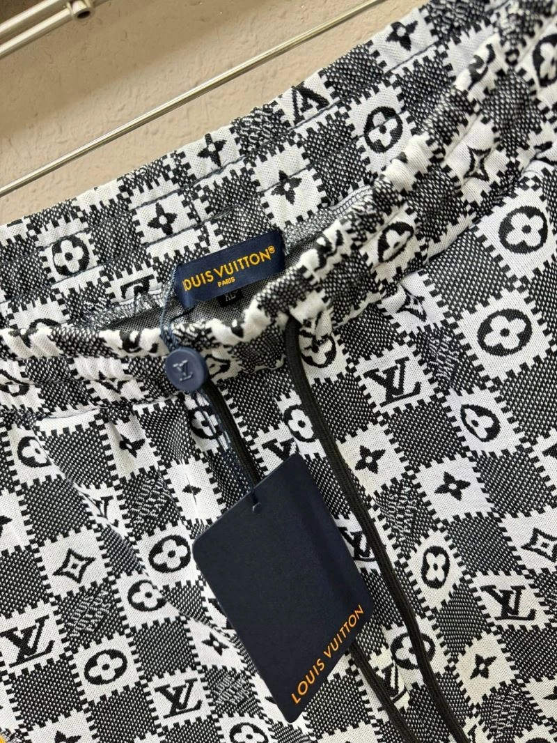 Bargain Louis Vuitton Short Pants