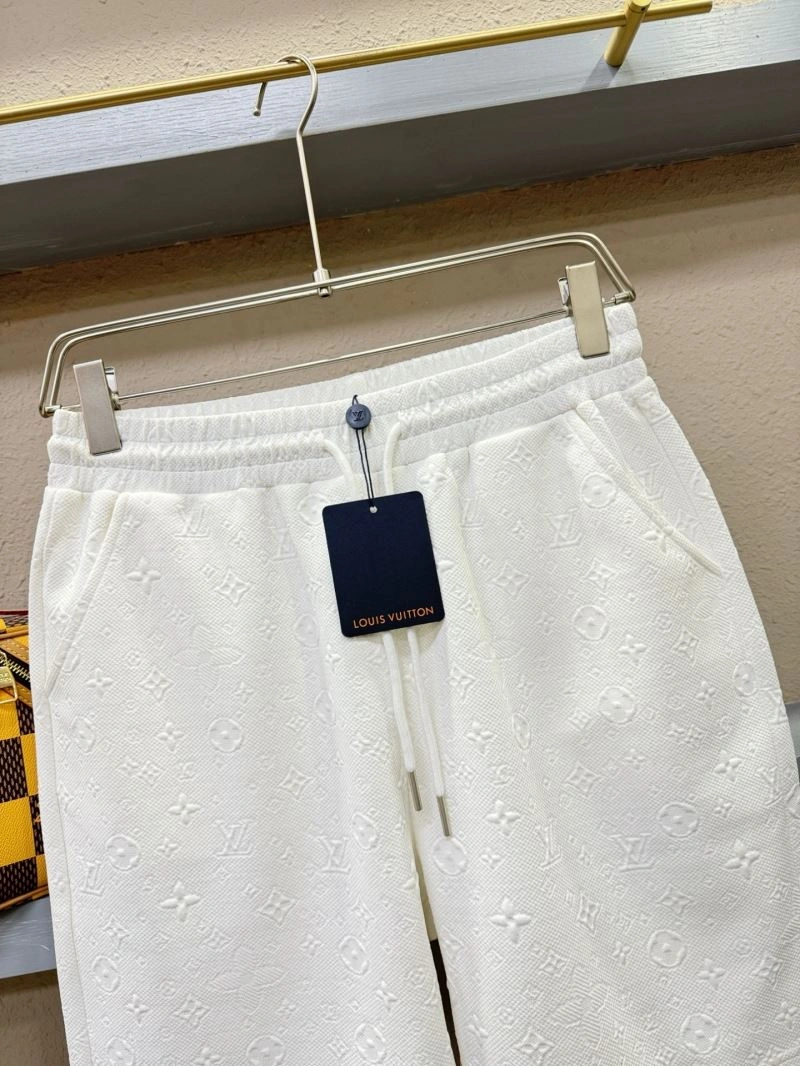 Brand-authenticated Louis Vuitton Short Pants