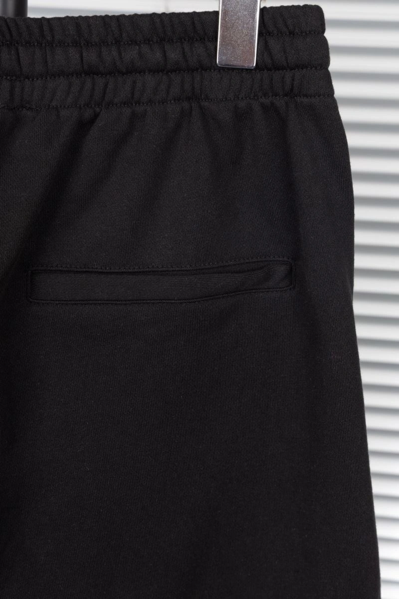 Official Louis Vuitton Short Pants