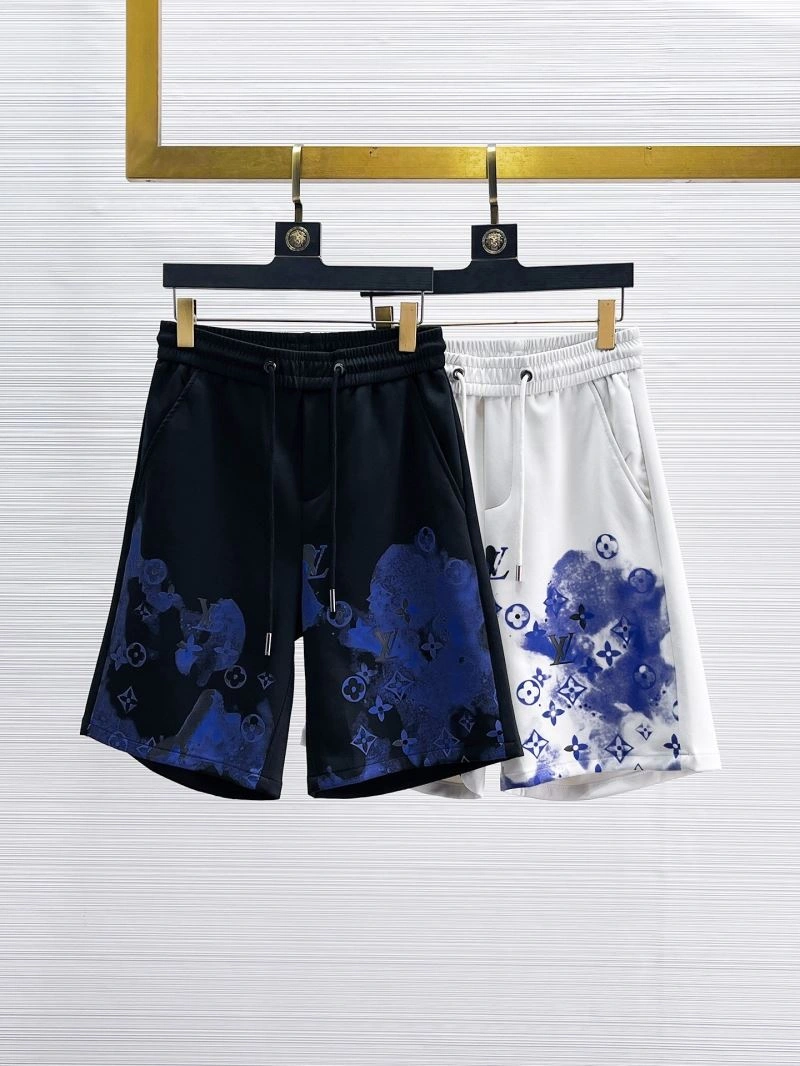 Value-priced Louis Vuitton Short Pants