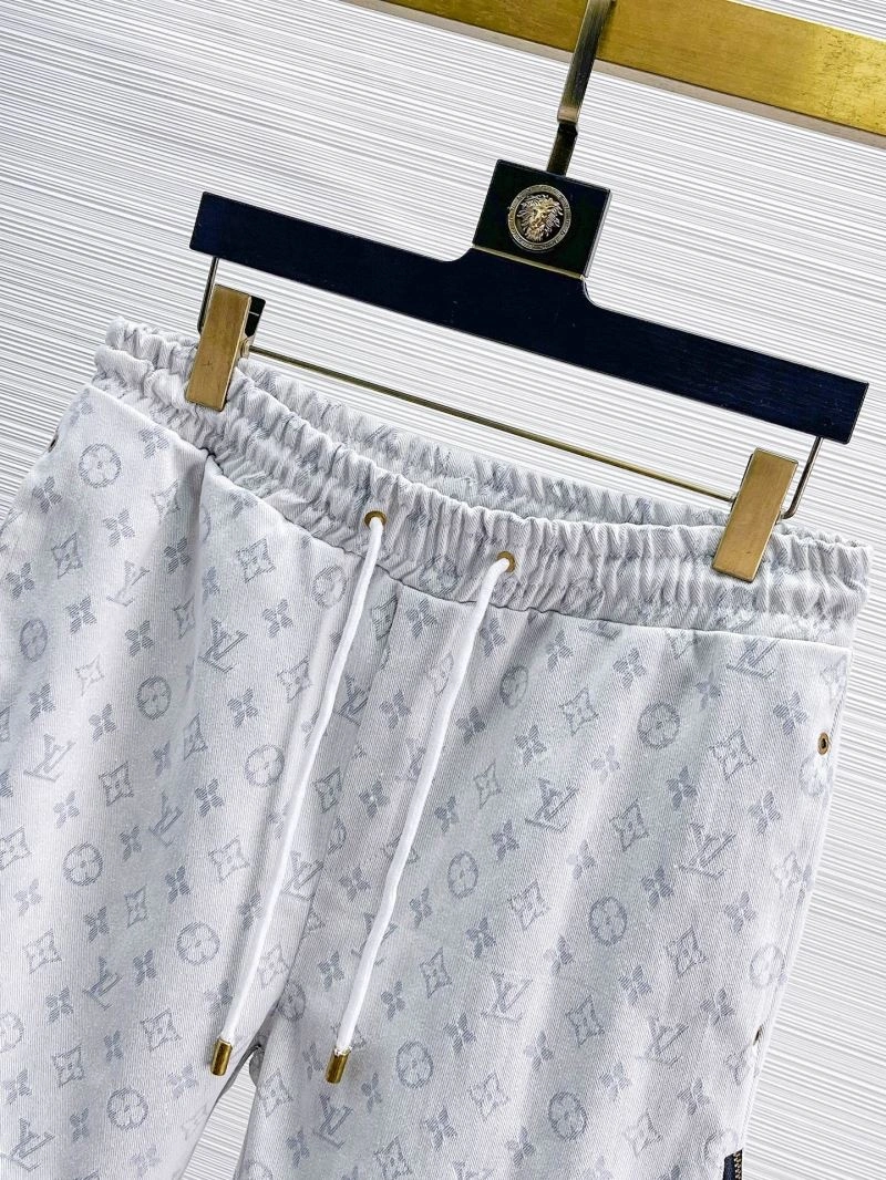 Budget-friendly Louis Vuitton Short Pants