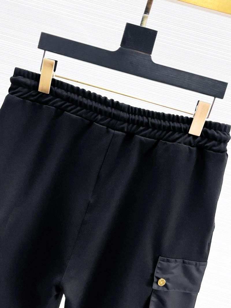 Official Louis Vuitton Short Pants