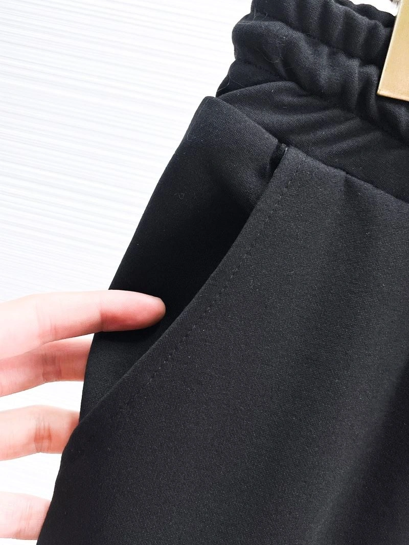 Official Louis Vuitton Short Pants