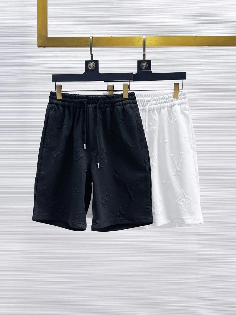 Accurate model Louis Vuitton Short Pants