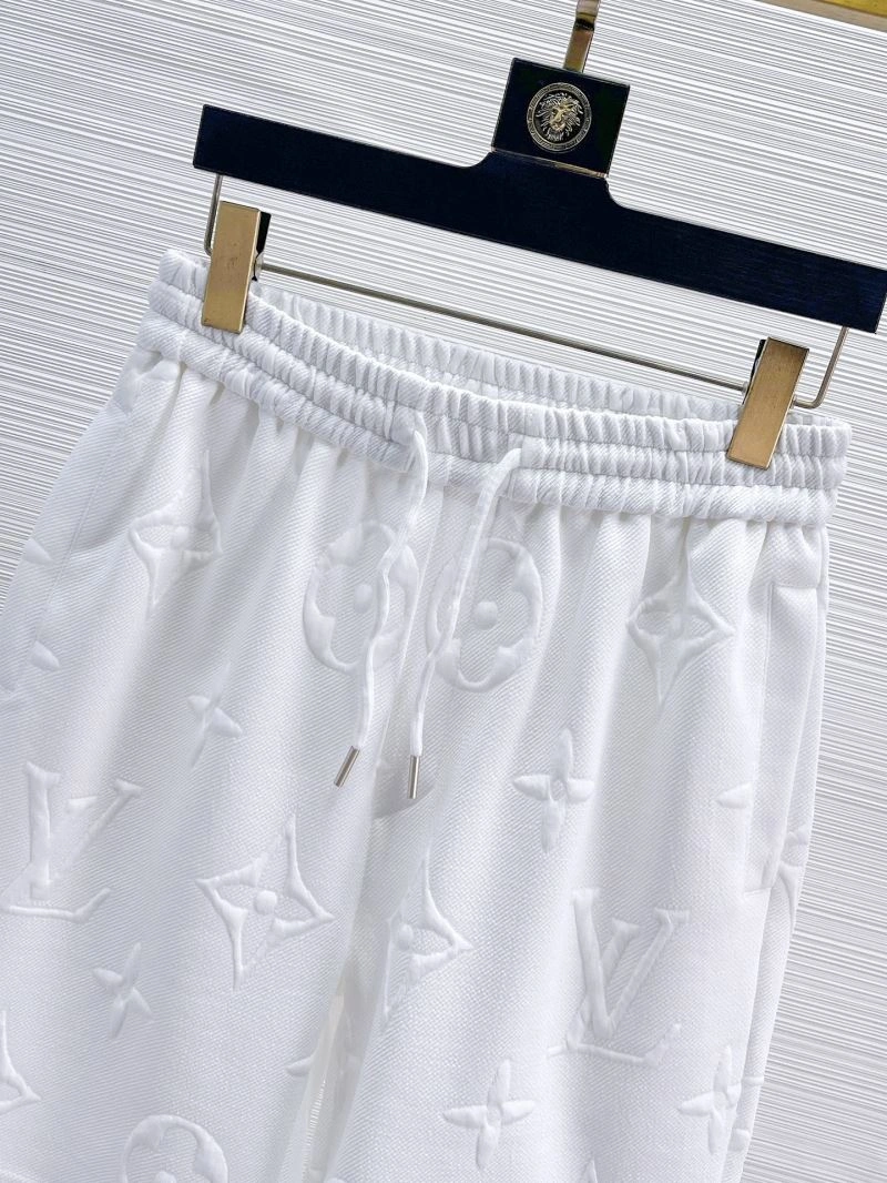 Accurate model Louis Vuitton Short Pants