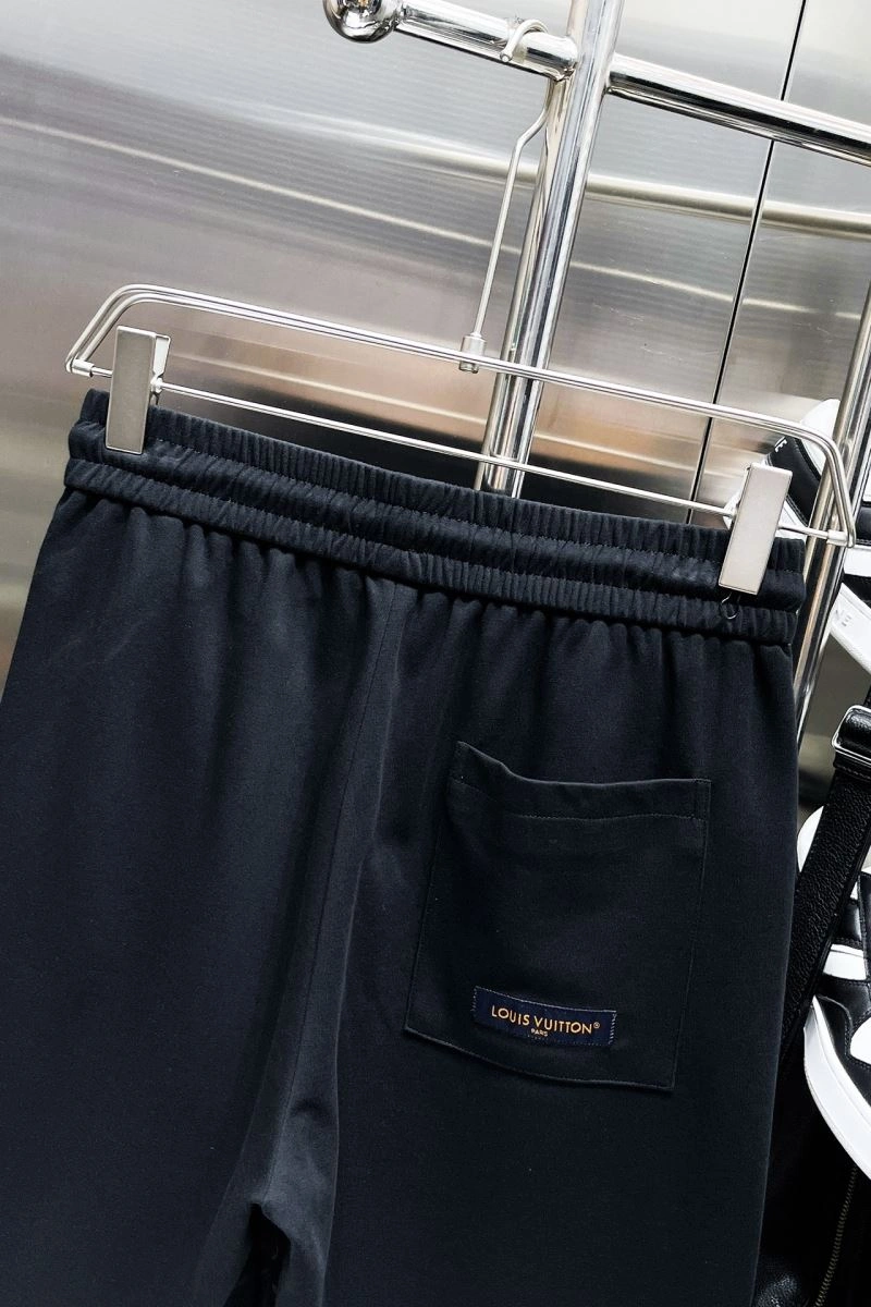 Factory-made Louis Vuitton Short Pants