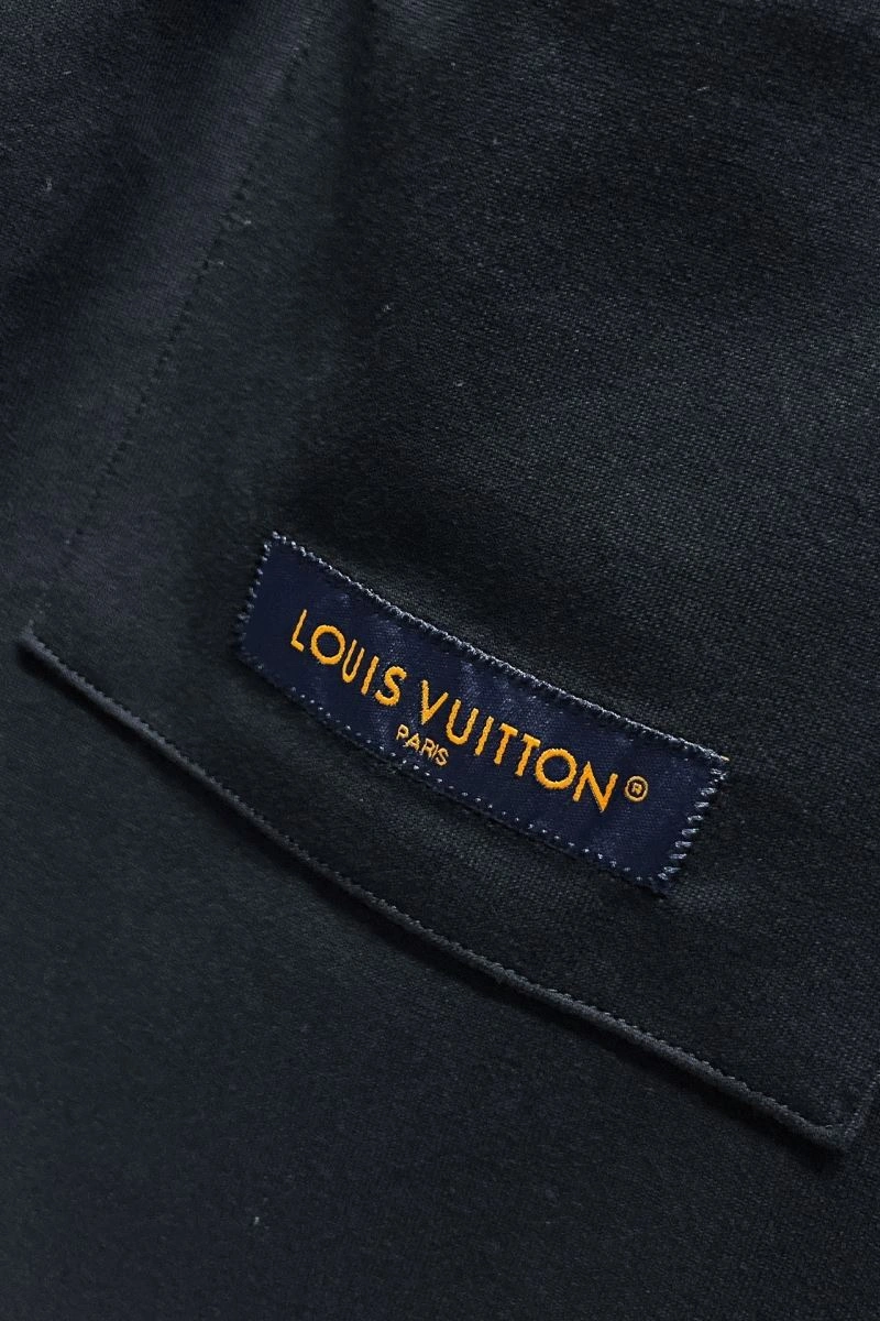 Factory-made Louis Vuitton Short Pants