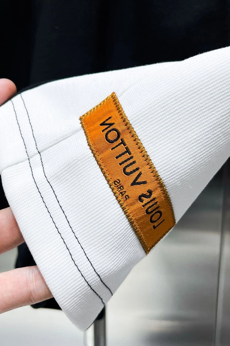 Factory-made Louis Vuitton Short Pants