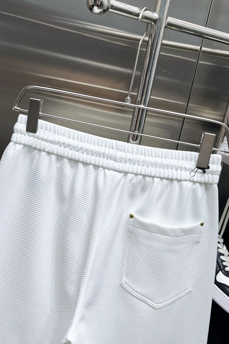 Budget-friendly Louis Vuitton Short Pants