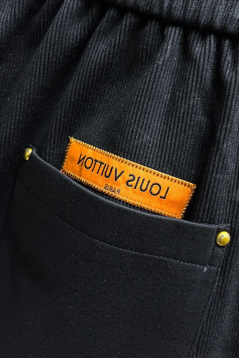 Bargain Louis Vuitton Short Pants