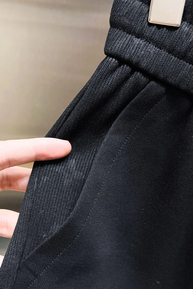 Bargain Louis Vuitton Short Pants