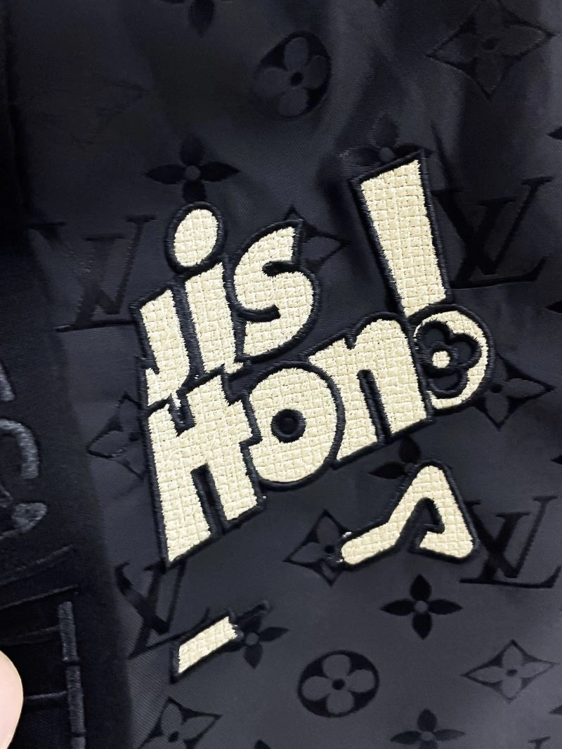 Indistinguishable Louis Vuitton Short Pants
