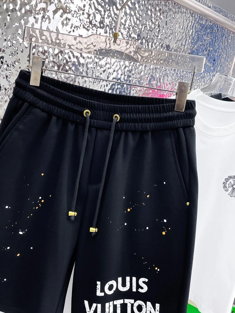Accurate model Louis Vuitton Short Pants