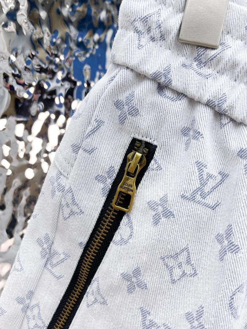 Top mirror Louis Vuitton Short Pants