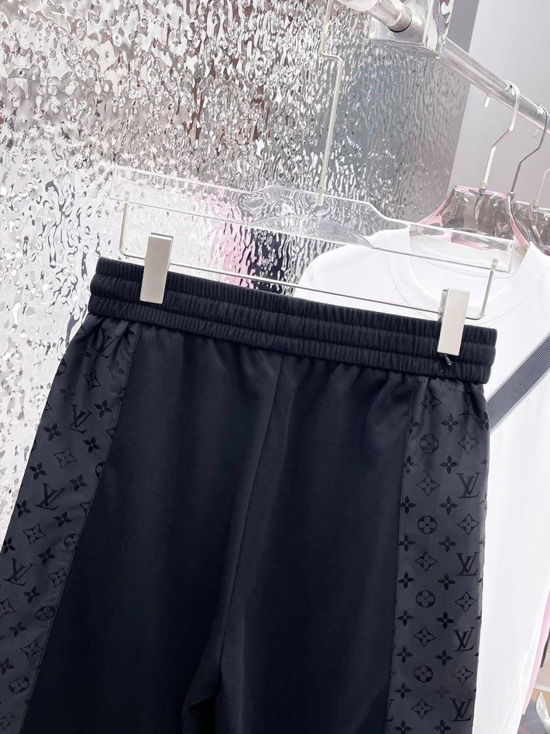 Official Louis Vuitton Short Pants
