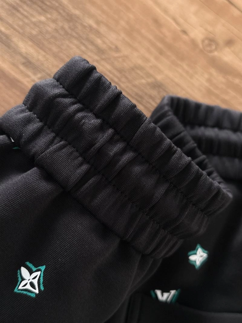 Original Louis Vuitton Short Pants