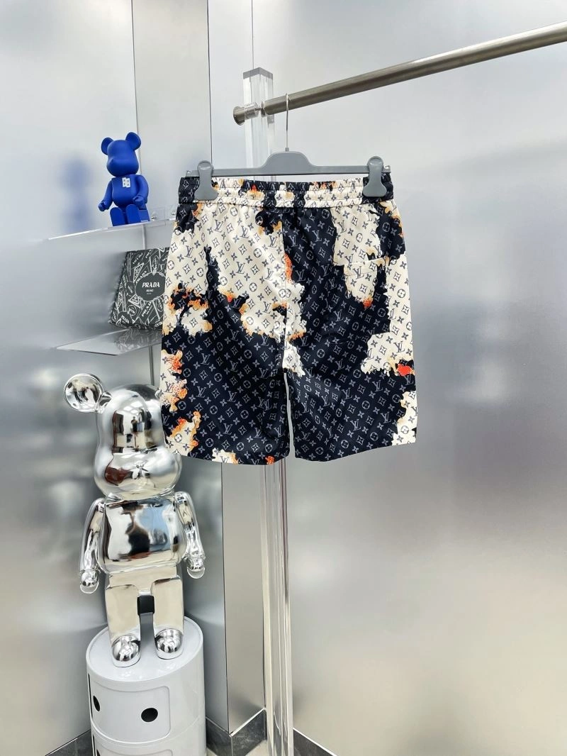 Value-priced Louis Vuitton Short Pants