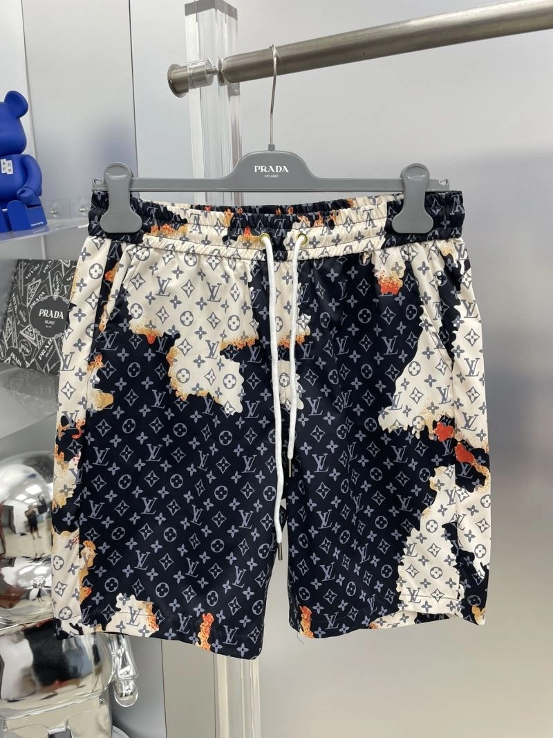 Value-priced Louis Vuitton Short Pants