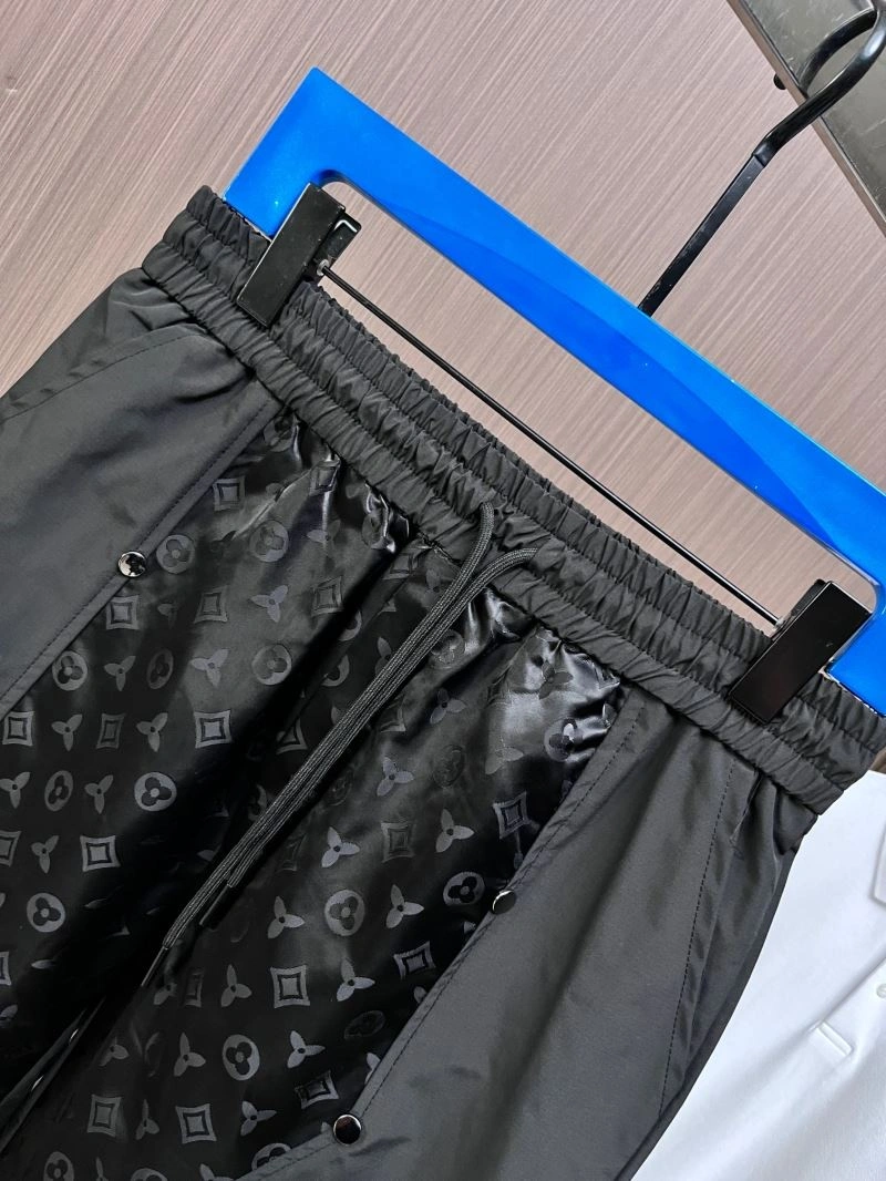 Indistinguishable Louis Vuitton Short Pants