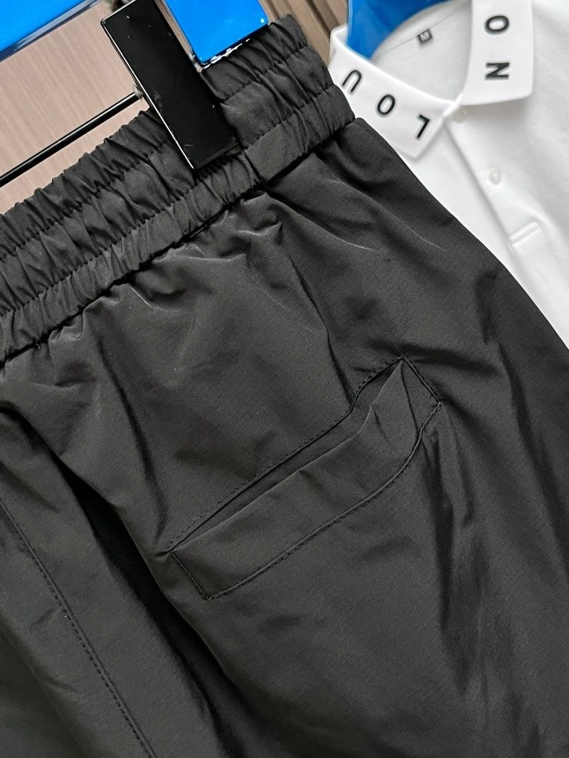 Indistinguishable Louis Vuitton Short Pants