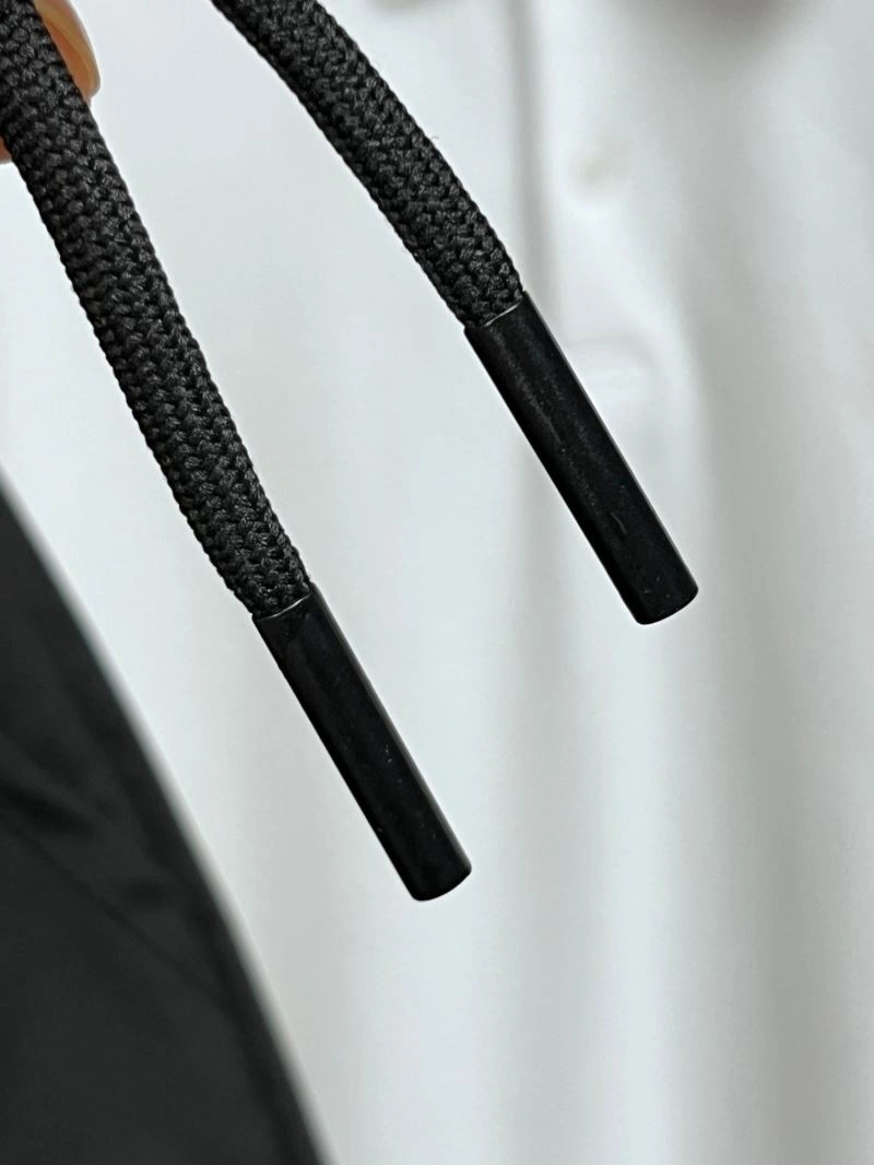 Indistinguishable Louis Vuitton Short Pants