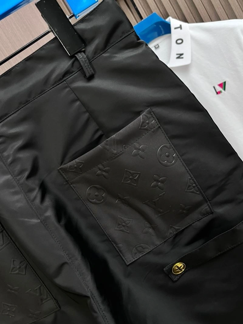 Inexpensive Louis Vuitton Short Pants