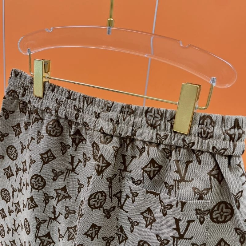 Top mirror Louis Vuitton Short Pants