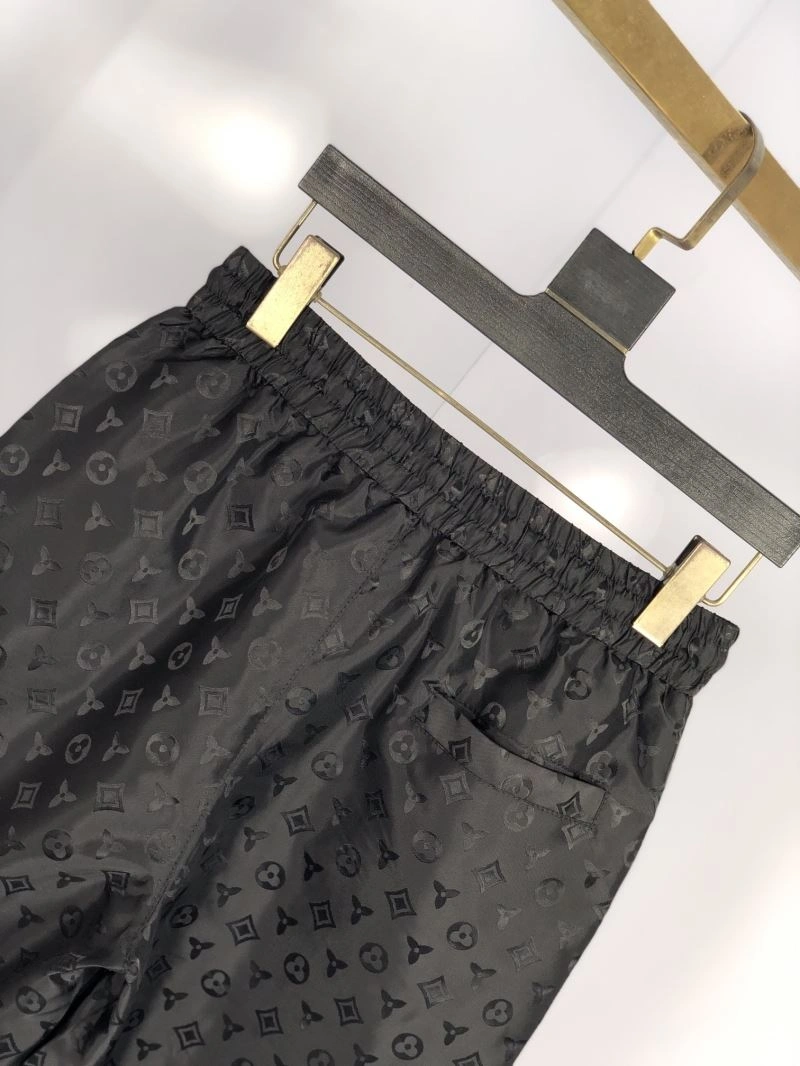 Top match Louis Vuitton Short Pants