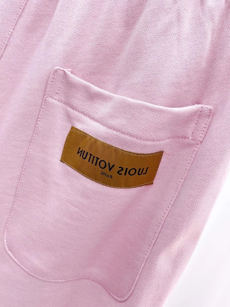 Accurate model Louis Vuitton Short Pants