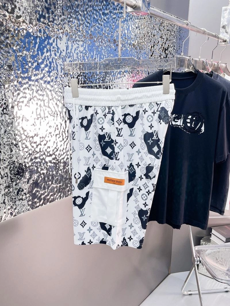 Top mirror Louis Vuitton Short Pants