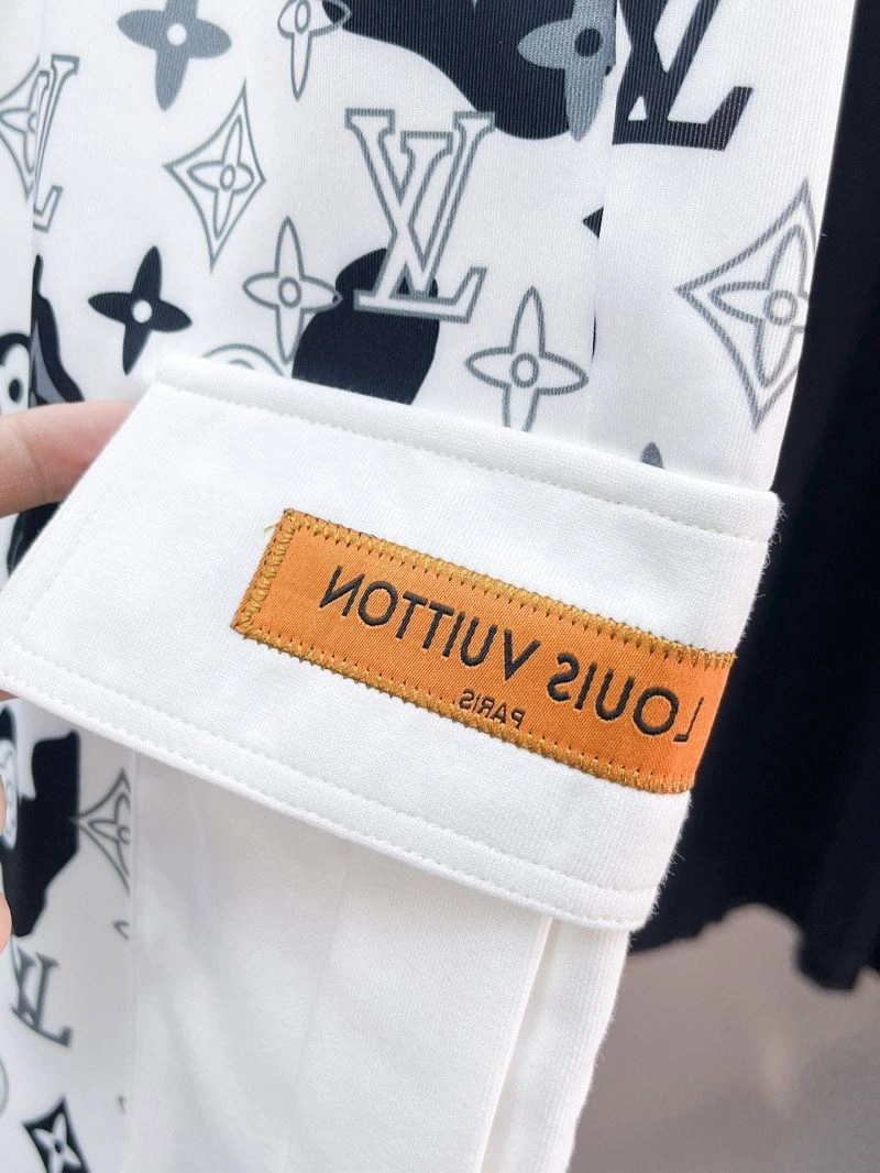 Top mirror Louis Vuitton Short Pants
