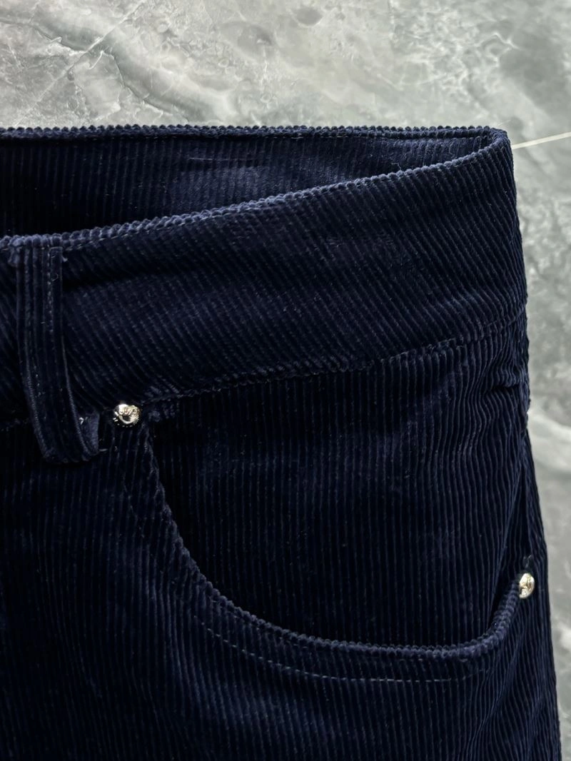 Official Louis Vuitton Short Pants